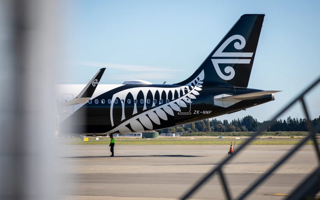 Air New Zealand rebooks passengers to Tonga after flight returns to ...