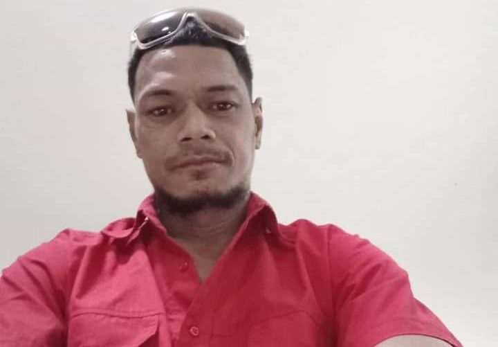 Diver who recovered body saluted as tributes flow for Laulea beach ...